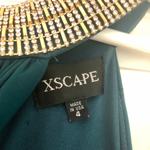 Xscape | Dresses | Gorgeous Emerald Green Dress | Poshmark